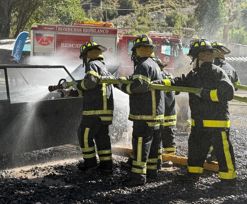 Andes on line | Brigadistas de Codelco Andina refuerzan sus competencias en rescate vehicular y ...