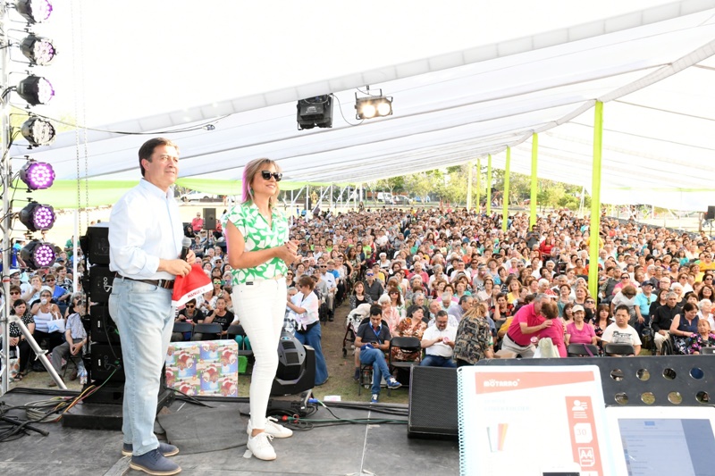 Andes on line | “Navidad Dorada” revivió el histórico programa Venga ...