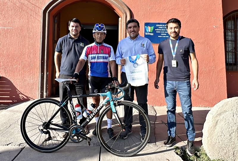 Andes on line | Jorge Villarroel representa a Chile y San Esteban en ...